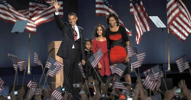 Malia and Sasha Obama Spotted Partying with Drake in Hollywood — The ...